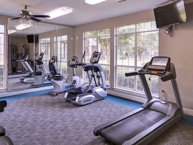 Huntington Chase Apartments 3 Bedroom Apartment for Rent at 1010 S Houston Lake Rd, Warner Robins, GA 31088