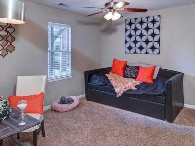 Huntington Chase Apartments 2 Bedroom Apartment for Rent at 1010 S Houston Lake Rd, Warner Robins, GA 31088