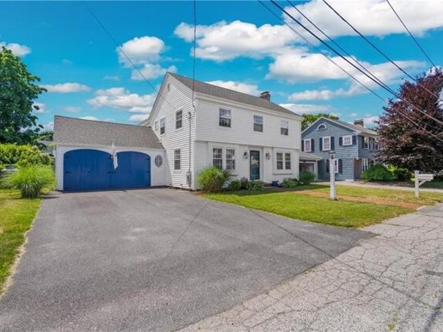 Huntington Dr, East Providence, Home For Sale