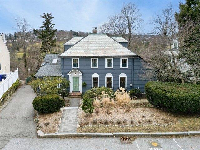 Huntington Rd, Newton, Home For Sale