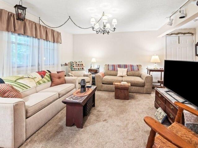 Huntoon Memorial Hwy Apt, Leicester, Condo For Sale