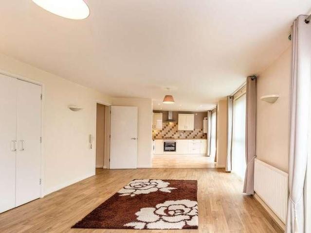 Huntley Crescent, Milton Keynes, MK9