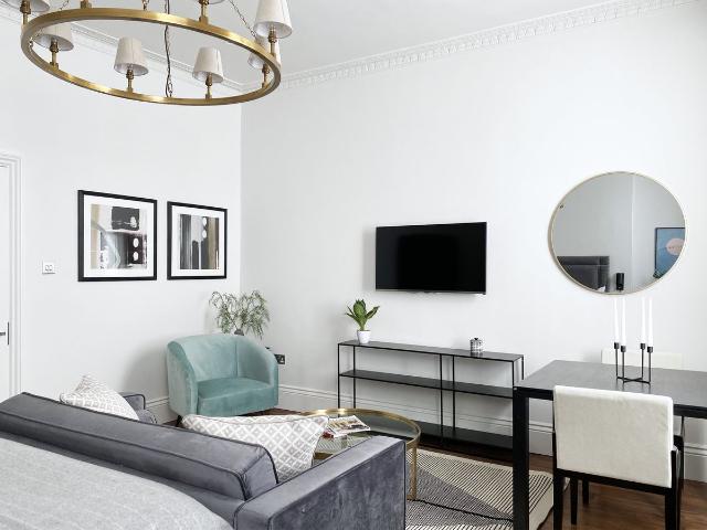 Huntley Street, London WC1E, Studio to rent, £2,882 pcm | PrimeLocation