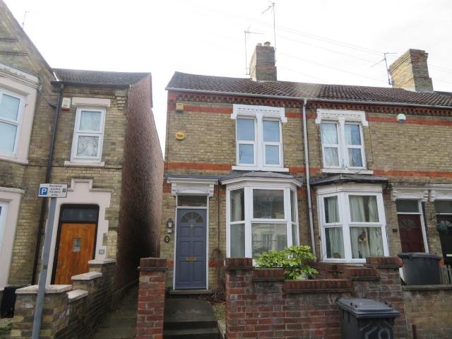 Huntly Grove, Dogsthorpe PE1, 3 bed semi detached house to rent, £1,200 pcm | PrimeLocation