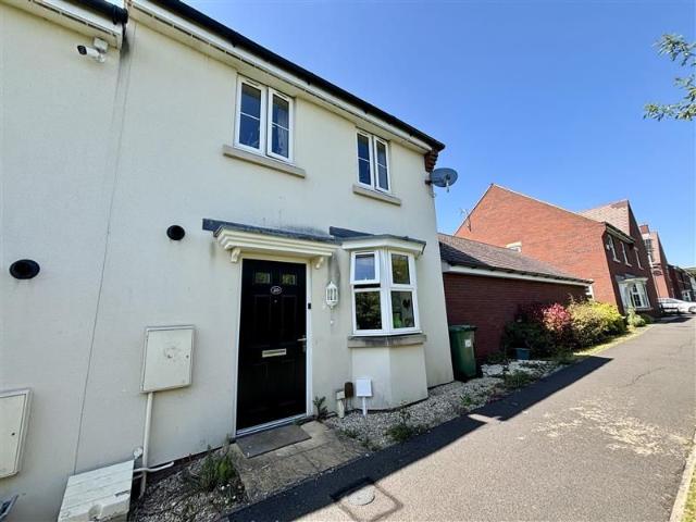 Hunts Grove Drive, Gloucester GL2, 3 bed property to rent, £1,600 pcm | PrimeLocation