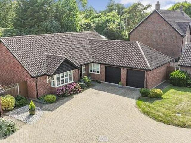 Hunts Mead, Forncett St. Peter, 3 Bedroom Detached