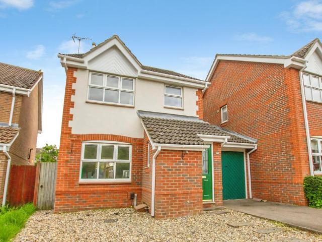 Huntsmill, Fulbourn, Cambridge 4 bed link detached house to rent £1,985 pcm £458 pw