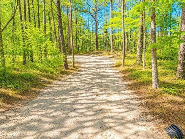 Huntsboro Rd, Oxford, NC 27565