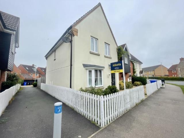 Hundred Acre Way, Bury St. Edmunds IP28, 3 bed end terrace house to rent, £1,400 pcm | PrimeLocation