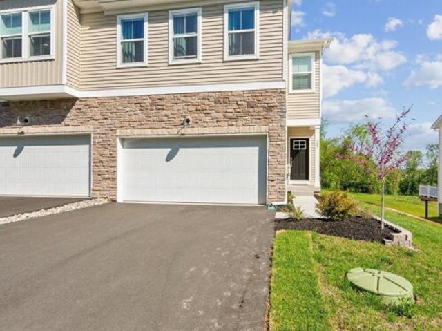 Hunsberger Rd, Spring City, Home For Sale