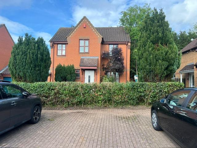 Hunsdon Close, Stantonbury Fields. 4 bed detached house to rent £1,950 pcm £450 pw