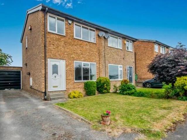 Hunsworth, Links Avenue, Cleckheaton, 3 Bedroom Semi detached