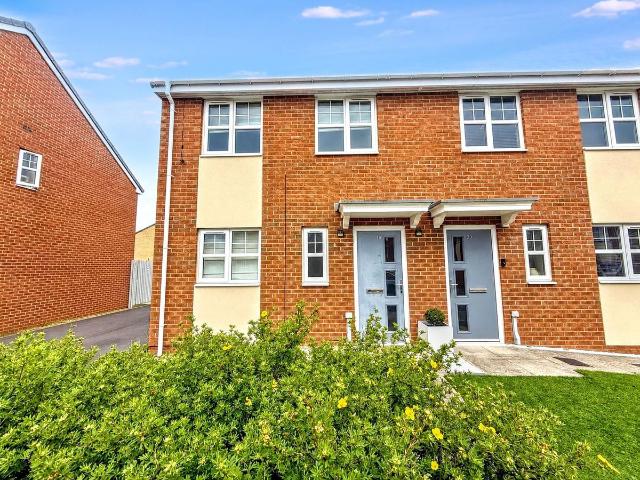 Huby Villas, Harewood Crescent, Stockton On Tees TS19, 3 bed terraced house to rent, £795 pcm | PrimeLocation