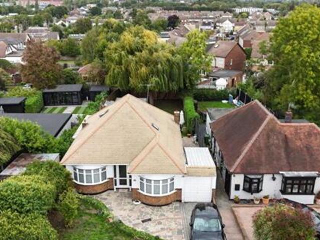 Hubbards Chase, Hornchurch, 4 Bedroom Detached