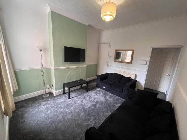 Hubert Road Copy, Selly Oak B29 4 bed house to rent £2,237 pcm £516 pw