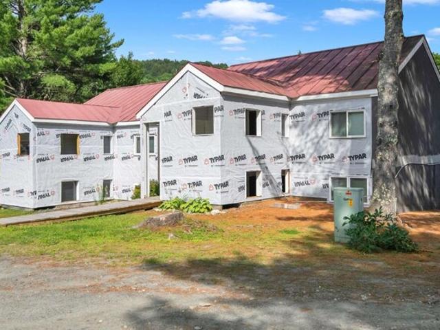 Huckleberry Ln Unit,warren, Condo For Sale