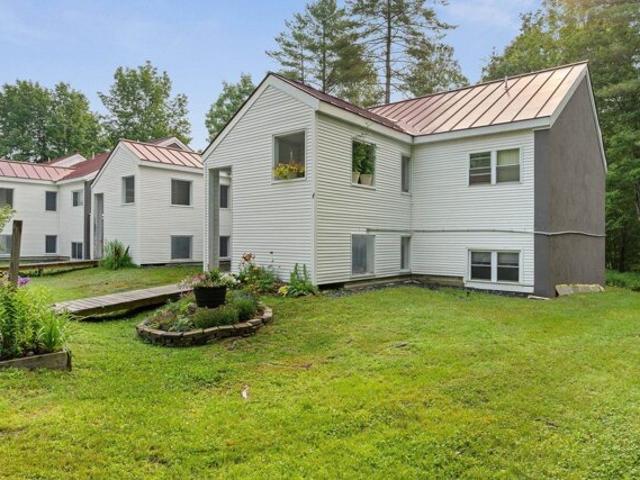 Huckleberry Ln Unit,warren, Condo For Sale