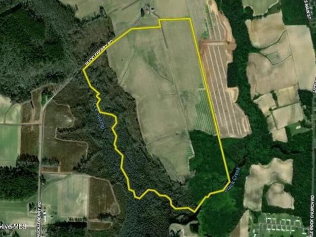 Huckleberry Rd, Lucama, NC 27851