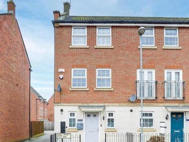Hucknall, Linnet Way, Nottingham, 4 Bedroom Town
