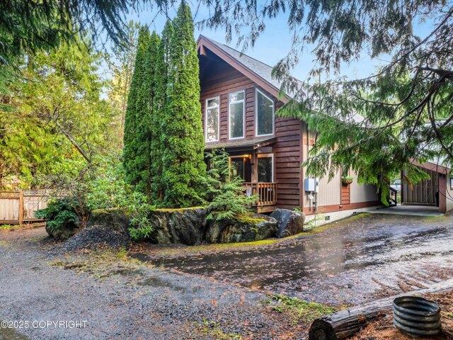 Huddle Rd, Ketchikan, Home For Sale