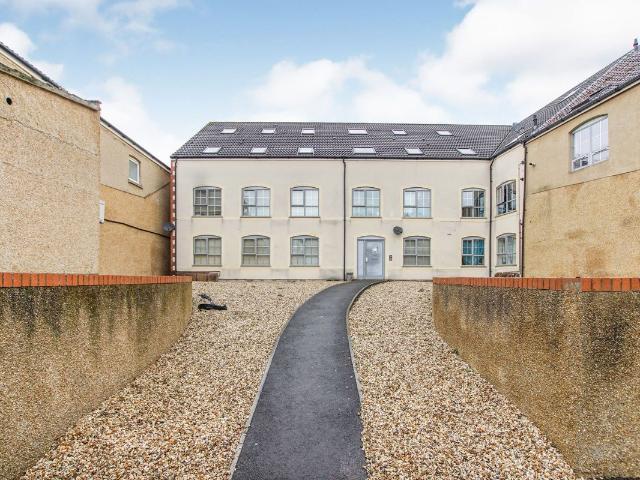 Hudds Vale Road, Bristol BS5, 2 bed flat to rent, £1,250 pcm | PrimeLocation