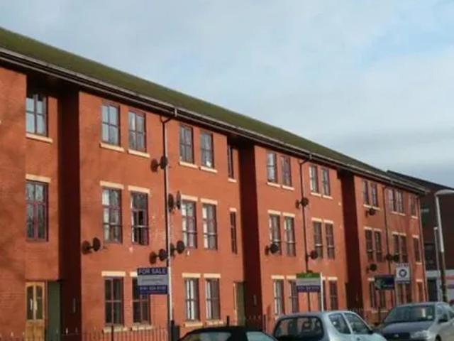 HUdson Court, Manchester, M12 6er | Room for rent #165567430 | Rentberry