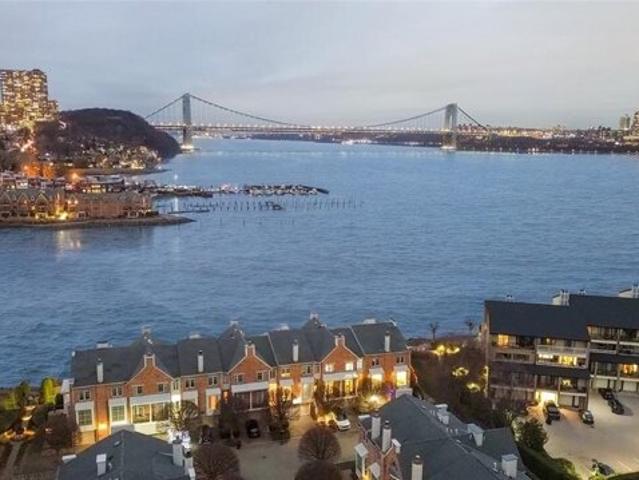 Hudson Cv, Edgewater, Home For Sale