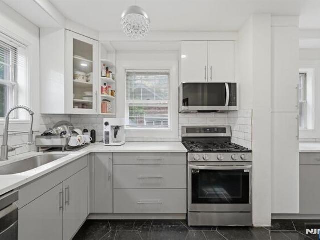 Hudson Ave, Englewood, Home For Sale