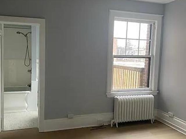 Hudson Ave 1 Bedroom Apartment for Rent at 367 Hudson Ave, Albany, NY 12210 Center Square
