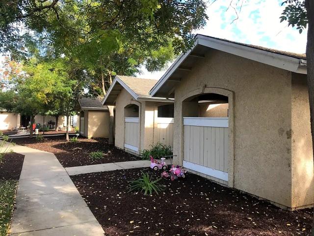 Hudson Bay 3 Bedroom Apartment for Rent at 1003 Lake Park Ave, Galt, CA 95632