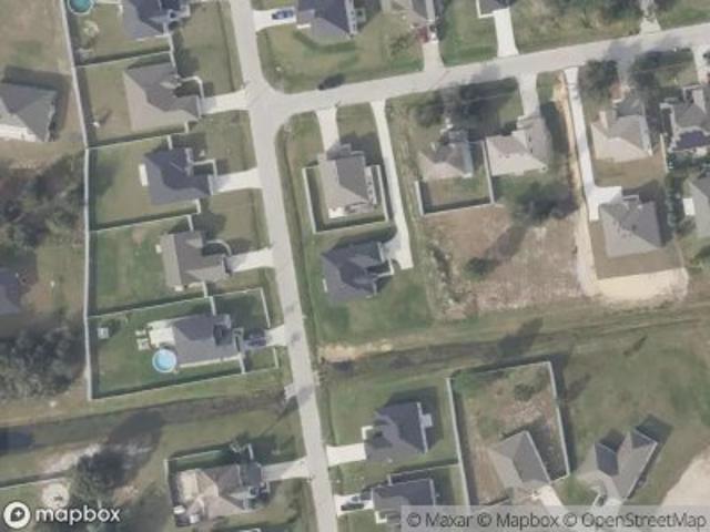 Hudson Harbor Ln