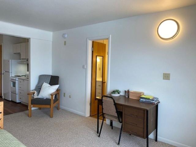 Hudson Heights Studio Apartment for Rent at Coddington And Hudson Pl, Ithaca, NY 14850