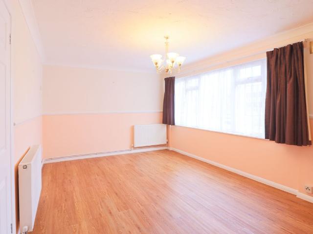 Hudson Road, Canterbury CT1, 1 bed flat to rent, £1,050 pcm | PrimeLocation