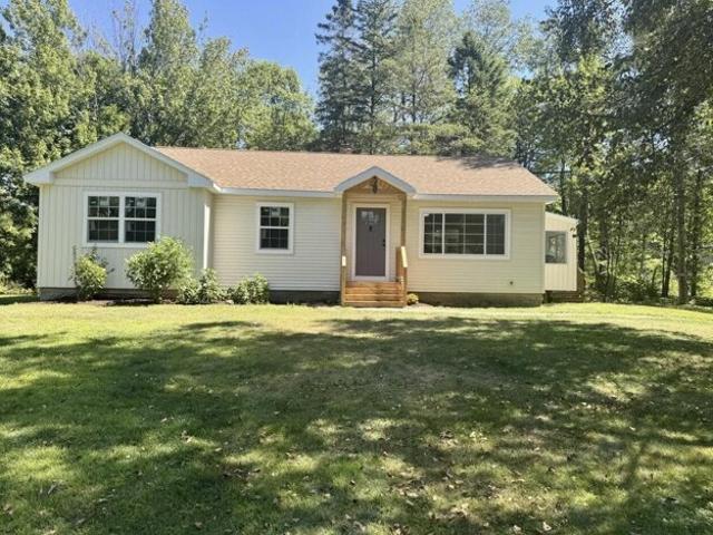 Hudson Rd, Glenburn, Home For Sale