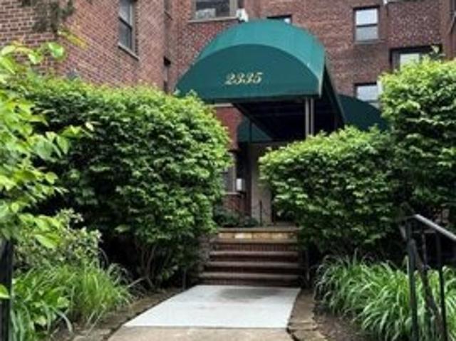 Hudson Ter Apt A, Fort Lee, Property For Sale