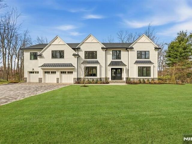 Huff Ter, Montvale, Home For Sale