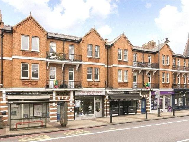 Huguenot Place, London, SW18 3 bed flat to rent £2,850 pcm £658 pw