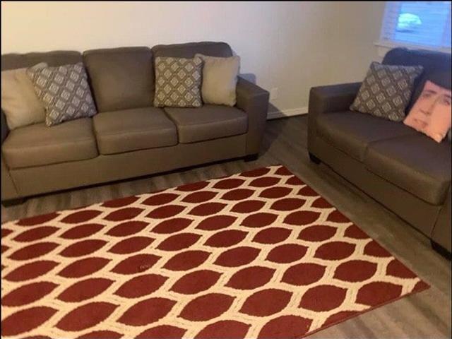 HUGE Master Room in Renovated Duplex!