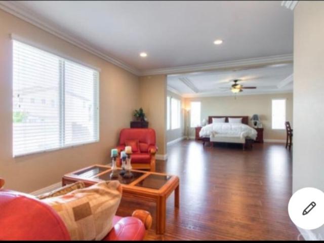 Huge master studio including living room and BR hu