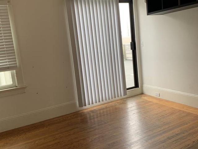 Huge Room Available