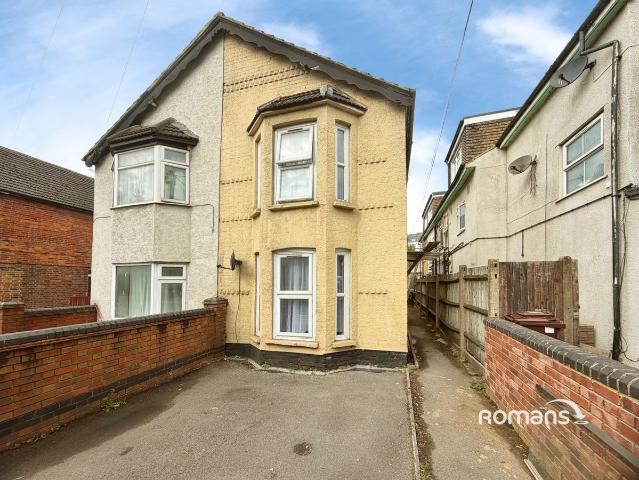 Hughenden Road, High Wycombe, Buckinghamshire HP13, 3 bed semi detached house to rent, £3,000 pcm | PrimeLocation