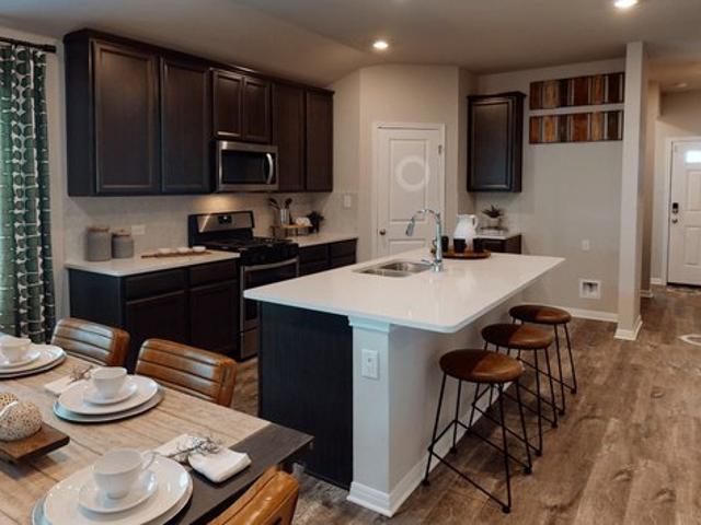 Hughes 841 Plan Comanche Ridge Community