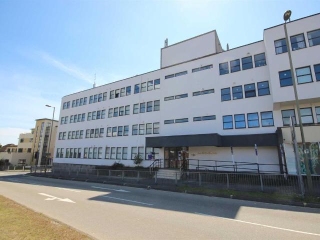 Hulbert Road, Waterlooville PO7, 1 bed flat to rent, £1,000 pcm | PrimeLocation