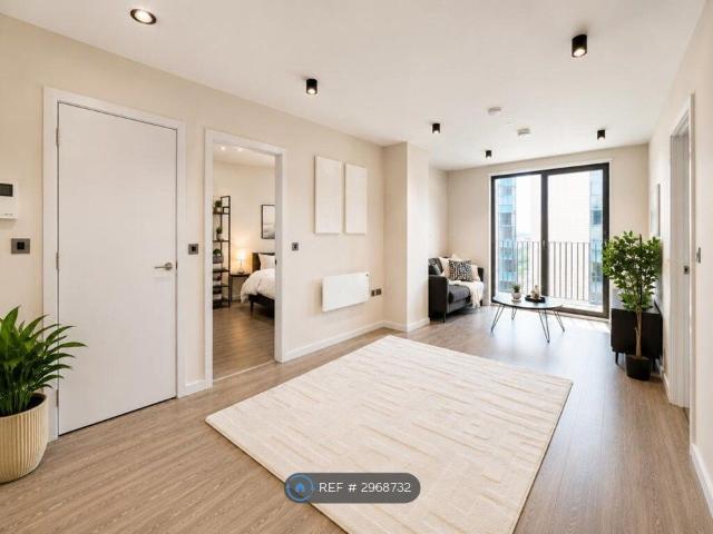 Hulme Hall Road, Manchester M15, 2 bed flat to rent, £1,400 pcm | PrimeLocation