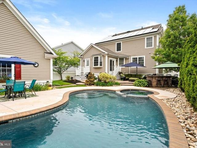 Hulse St, Robbinsville, Home For Sale