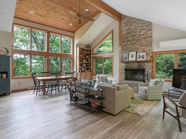 Hupi Rd, Monterey, Home For Sale