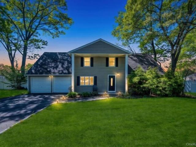 Hurtin St, Port Jefferson Station, Home For Sale