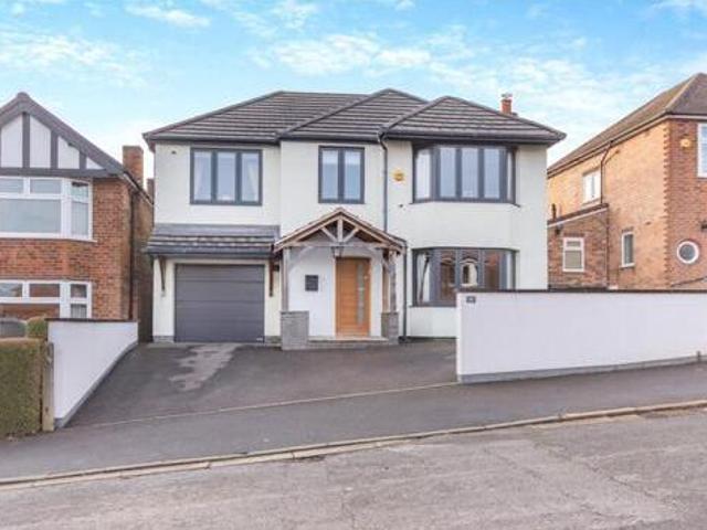 Hurts Croft, Beeston, 4 Bedroom Detached