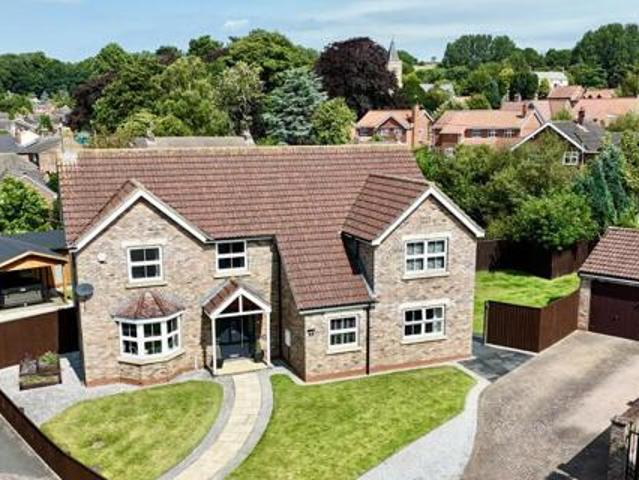 Hurds Farm, Worlaby, 5 Bedroom Detached