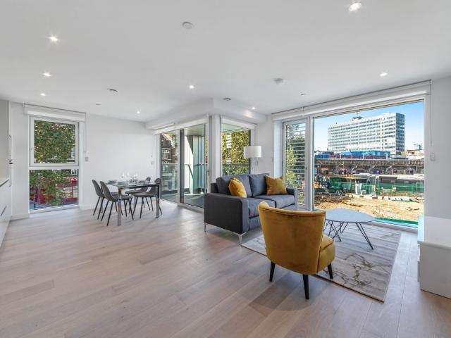 Hurlock Heights, 4 Deacon Street, Elephant & Castle, London SE17, 2 bed flat to rent, £3,315 pcm | PrimeLocation